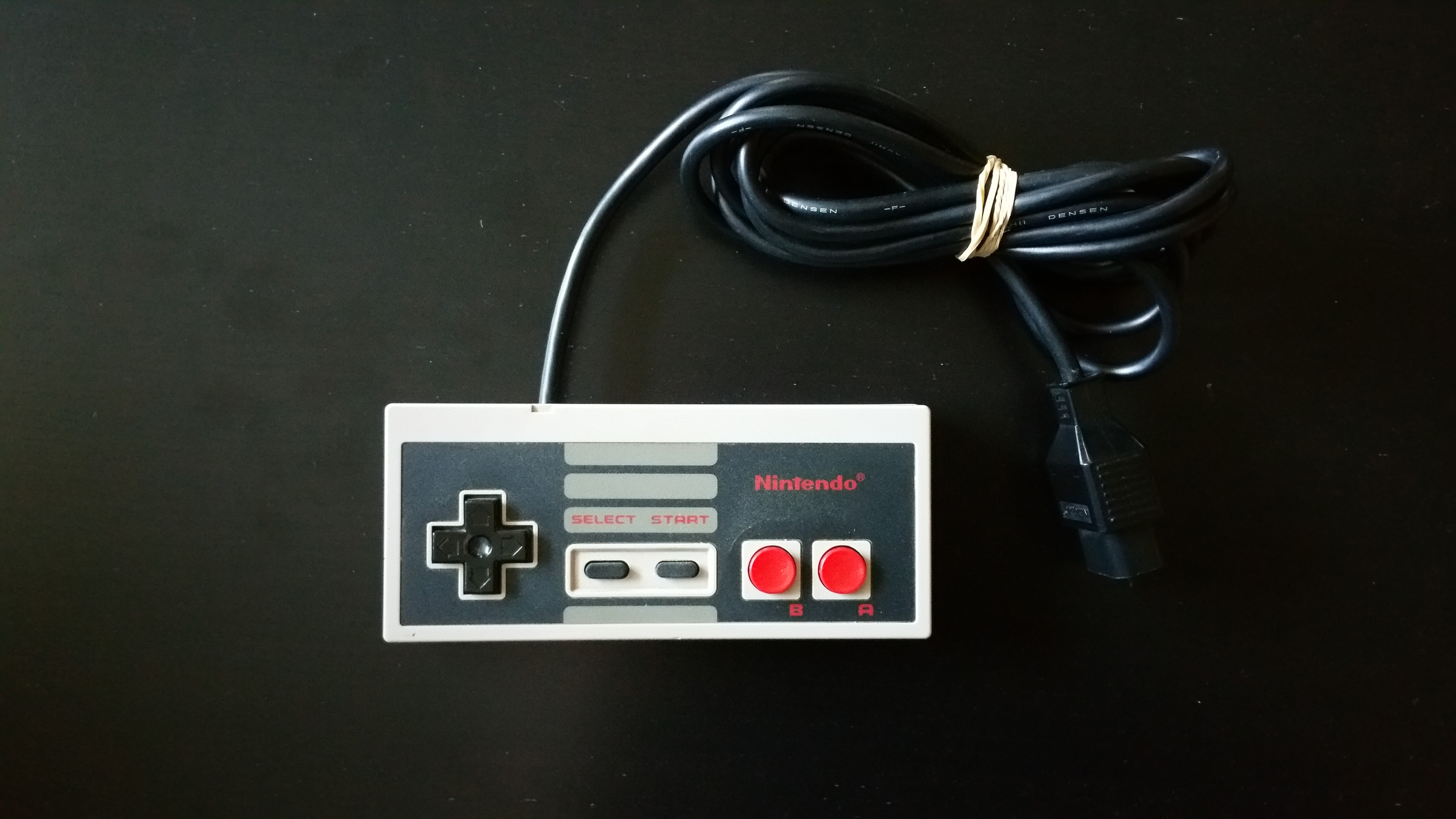 NES Original Controller | Zubehör | NES | Nintendo | Consoles4You